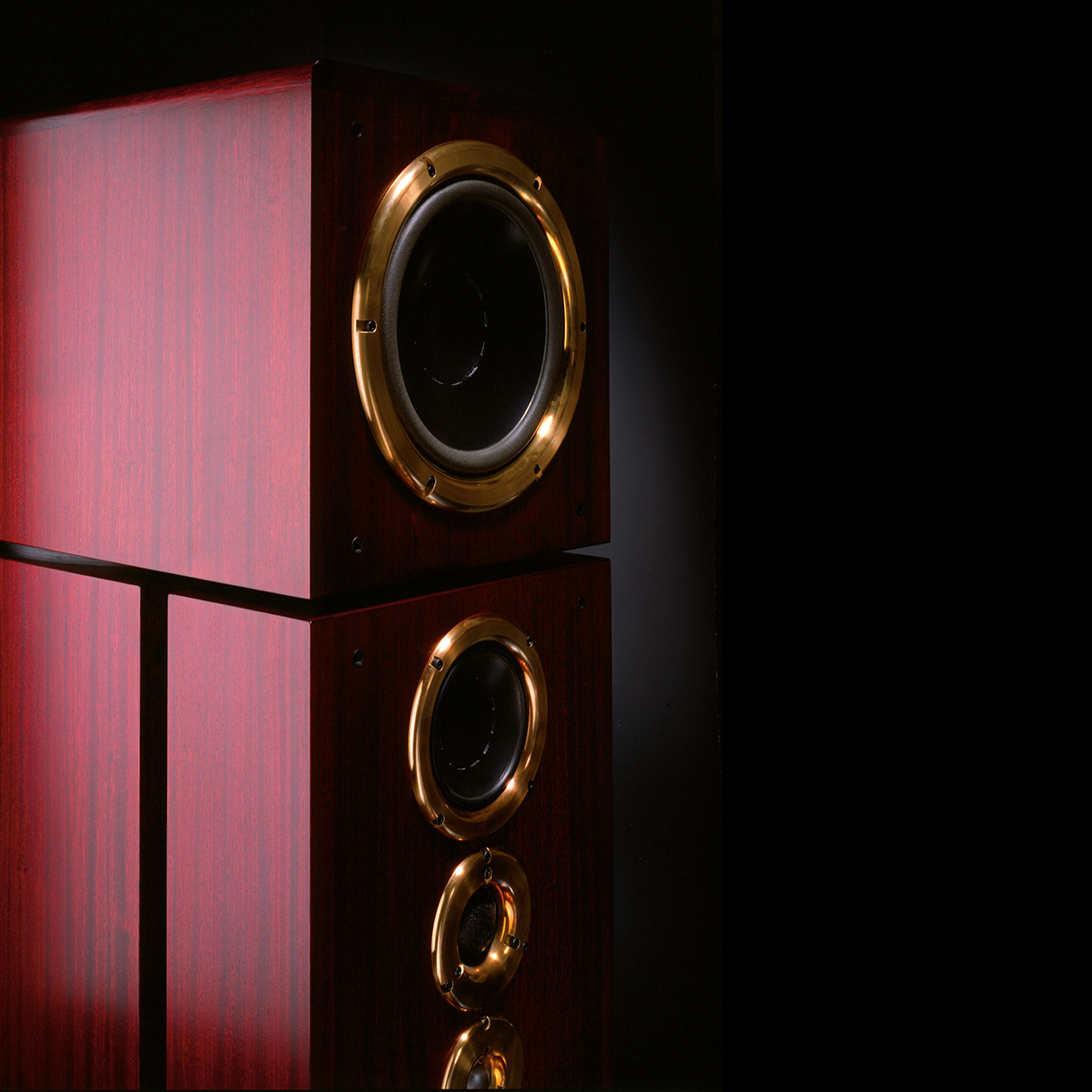 Dynaudio Consequence UE | hi-fi+ | A whole body palpitation